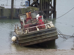 Help wanted to raise old tug, 12 Oct – Medway and Swale Boating Association